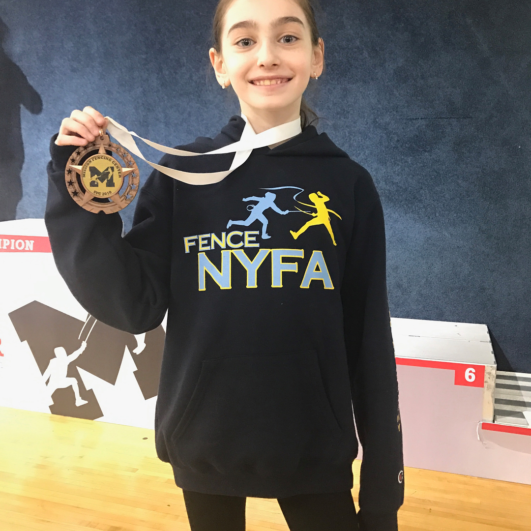Elizabeth Zigalo – 6th in Y10 Mission SYC 2018 | NEW YORK FENCING ACADEMY